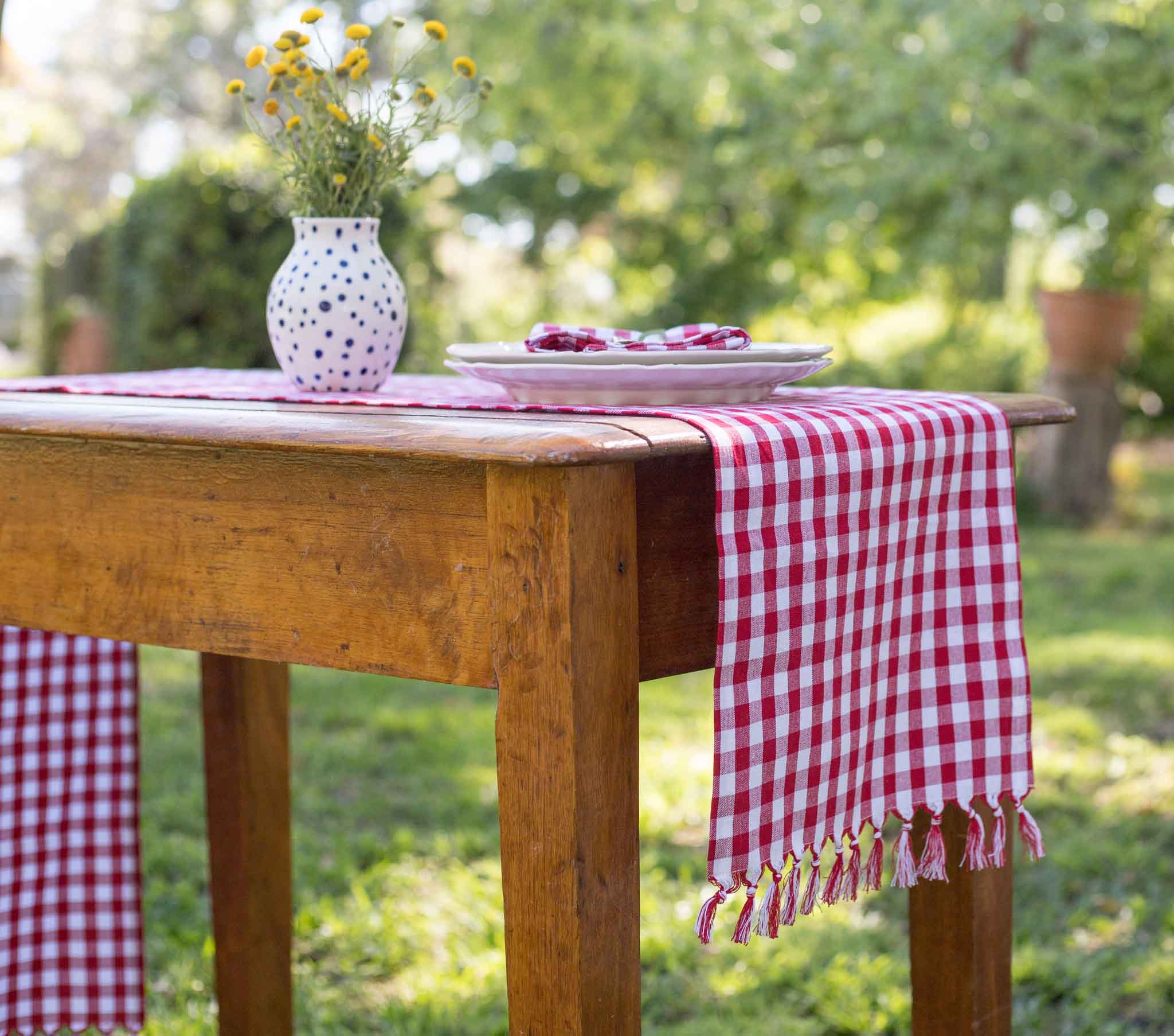 Red Gingham Table Runner – Banjo & Co Home